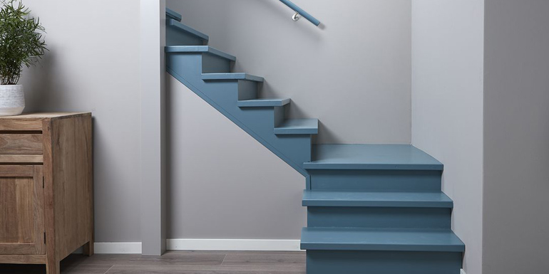 De meest uitgestelde verfklus: de trap verven!